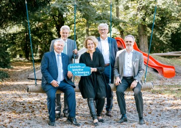 Neu gestalteter Spielplatz im Neunkirchner Stadtpark - Land ...